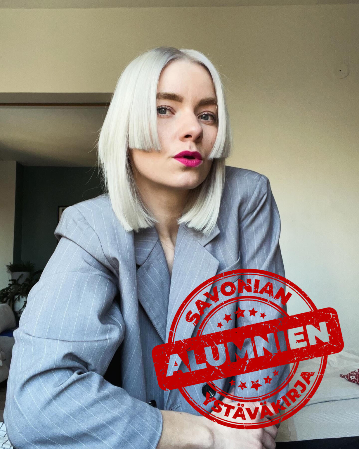 Alumnien ystäväkirja: vaatesuunnittelija Reetta Hellgren - Savonia-AMK